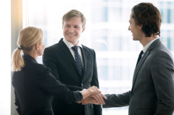 Como Ser Um Bom Vendedor: 14 Dicas e as 6 Habilidades Essenciais