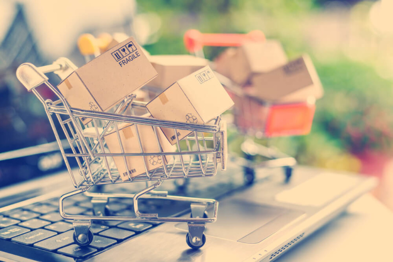 Canais de Distribuição: O Que São, Tipos e Como Escolher